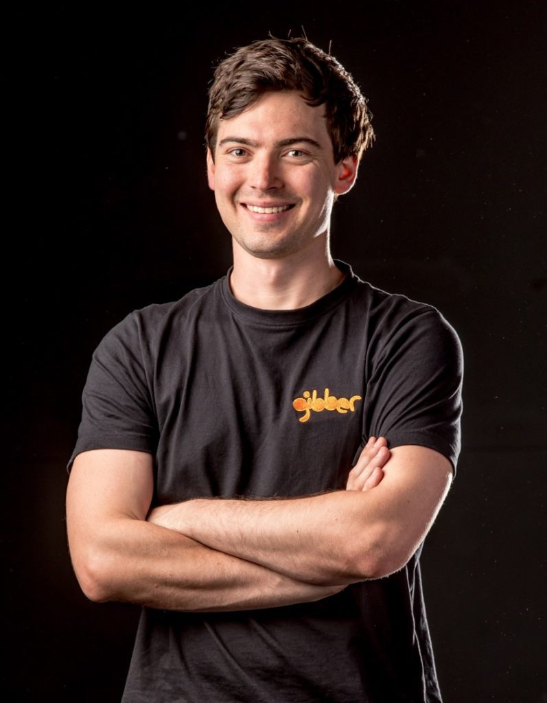 Who are the Gibber Actors? | Gibber Theatre in Education